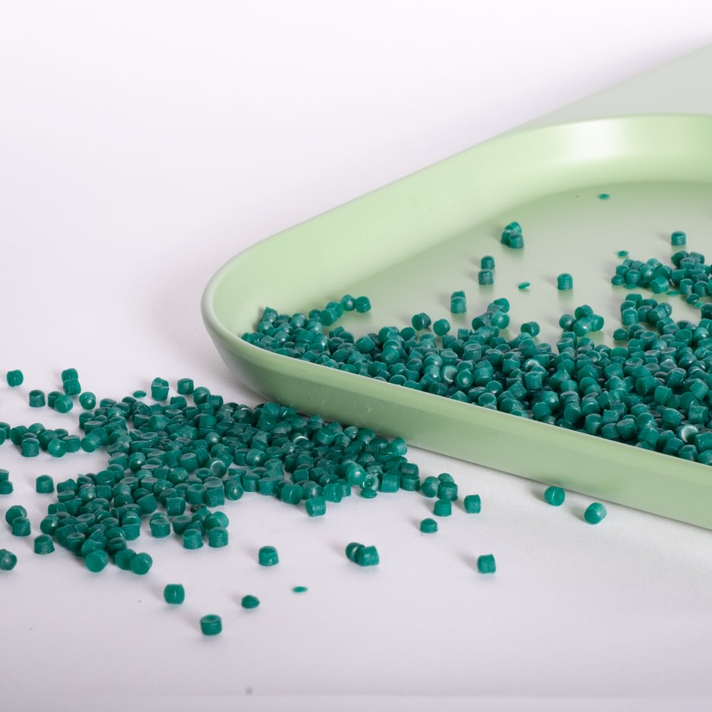 KAOS Klapp Safety Rail & Tray, made from recycled fishnets | Kindermaxx